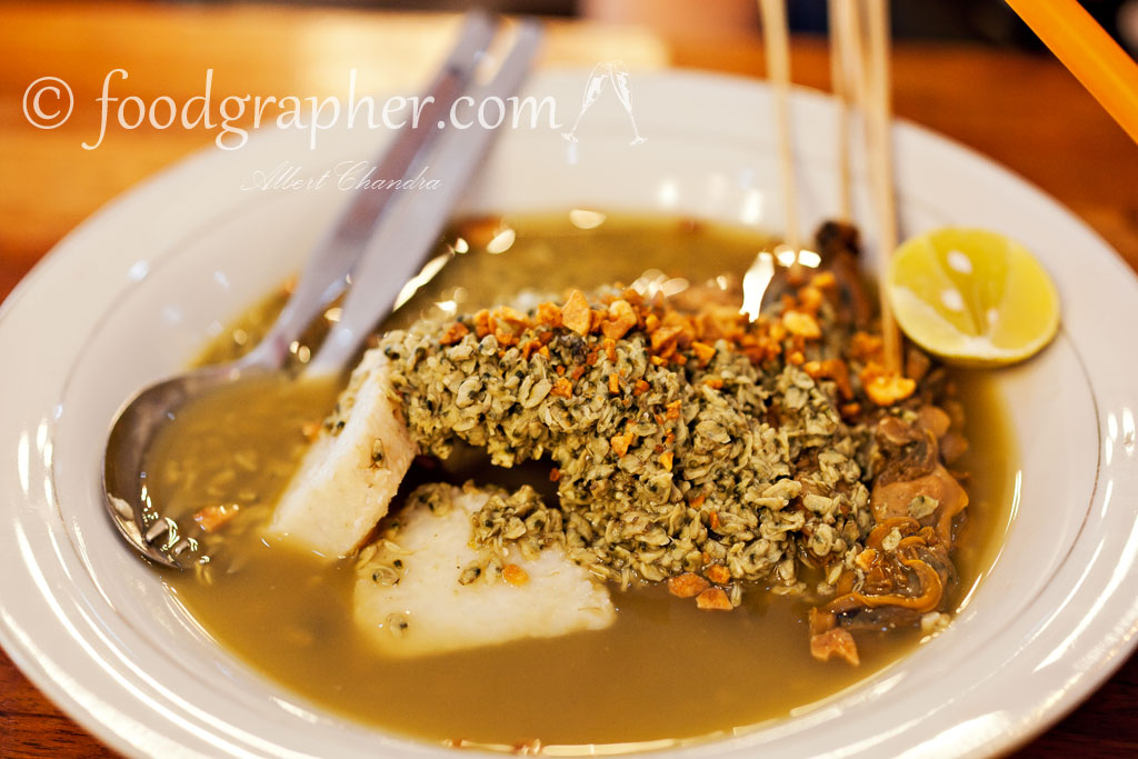 Warung Pojok Tunjungan - Surabaya