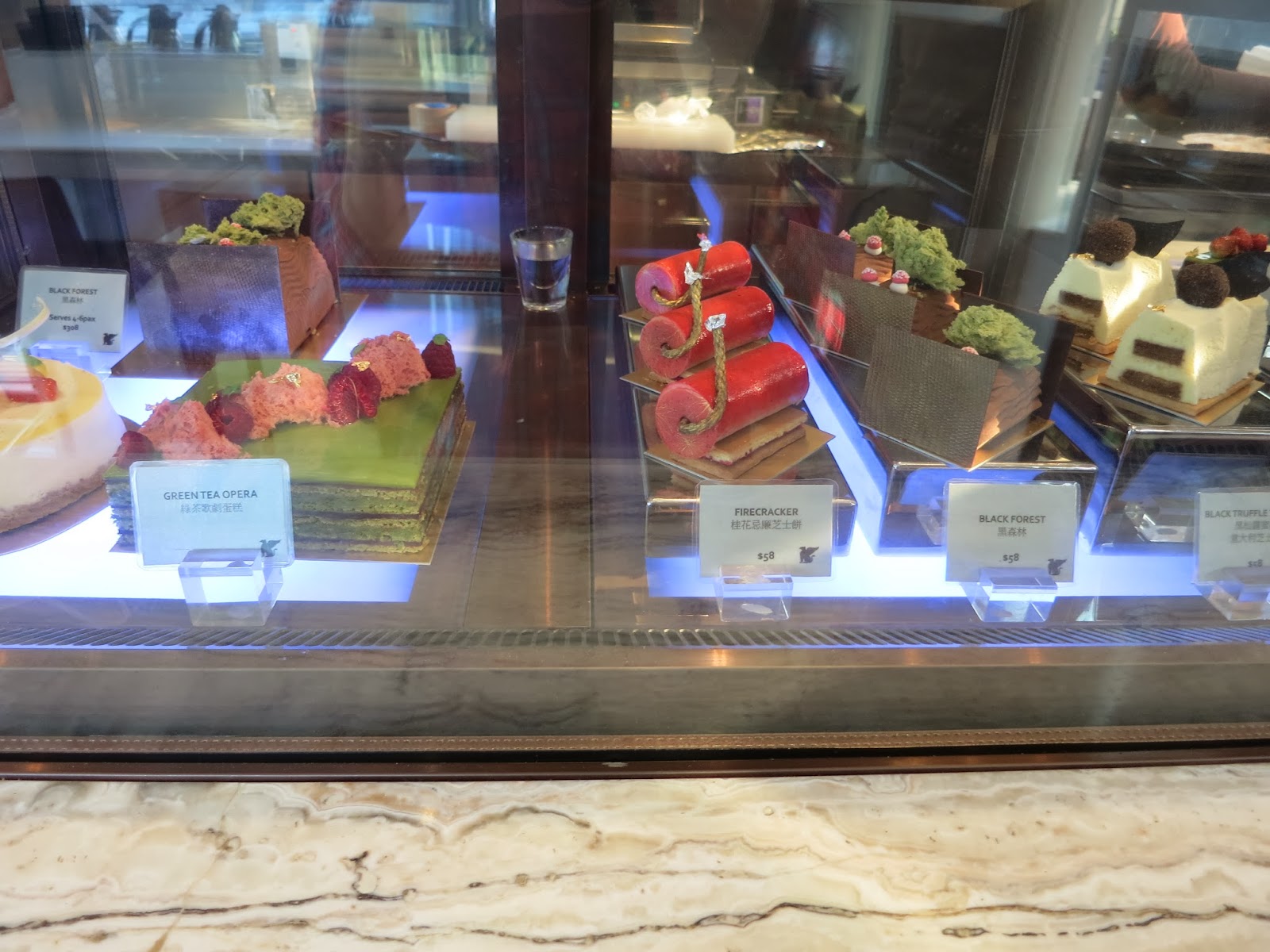 THE CONSTANT: Dolce 88 - Good Afternoon