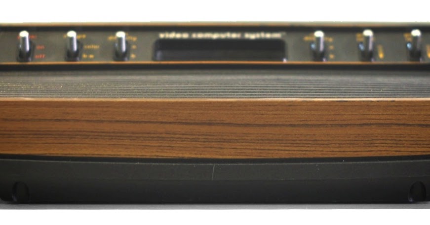 Retromobe - retro mobile phones and other gadgets: Atari VCS / 2600 (1977)