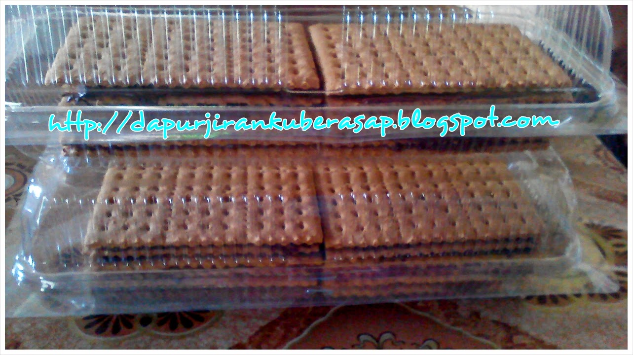 Sweet red cherry: Order Biskut Ulat Bulu, Biskut Cerelec dan Graham Coklat