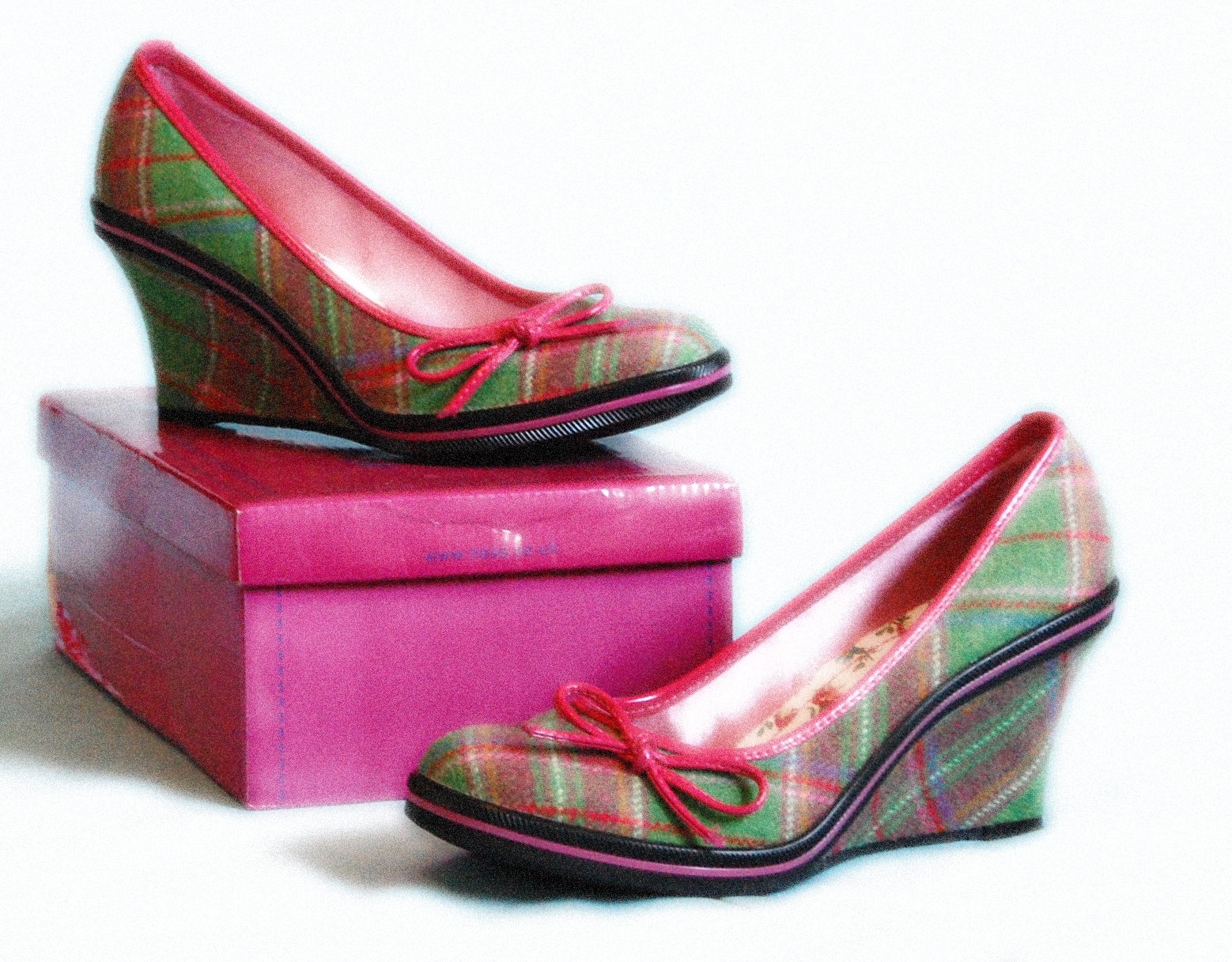 The Story of a Seamstress: Ness Vintage Style + Giveaway