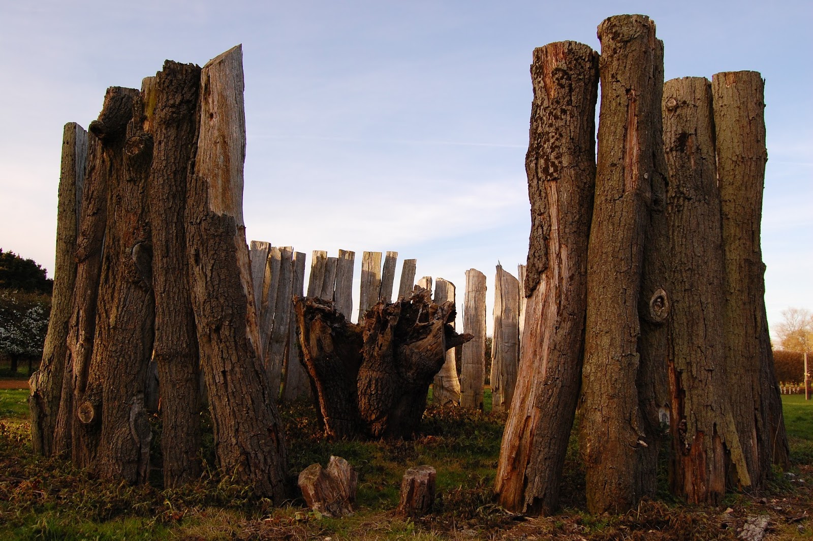 Wyrd England Gazetteer: Seahenge, Internal landscapes of dreams, death ...