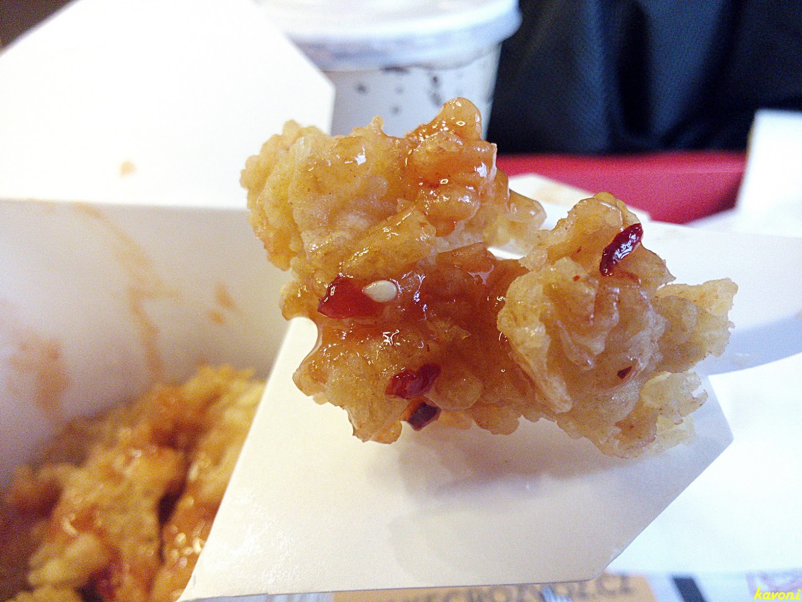 kavoniho žrádlo: Křupavé Bites Sweet Chilli, KFC