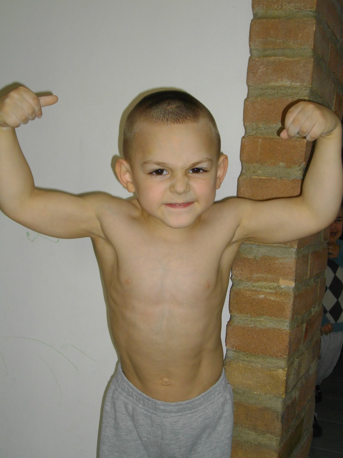 Giuliano Stroe: 4 years old in Italy