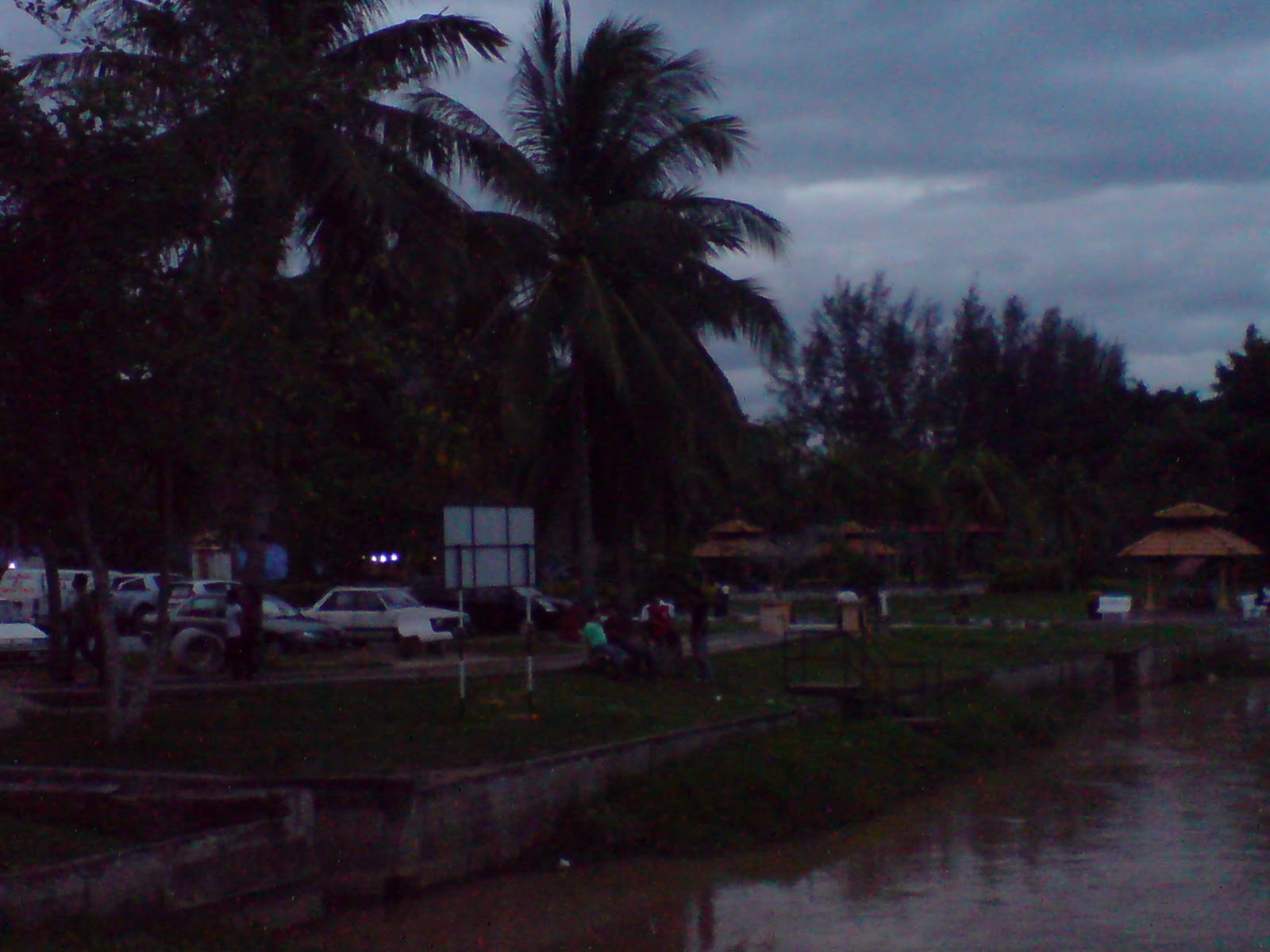 terajubintang7: Sepetang di Dataran Sungai Perak Indah. Kuala Kangsar ...