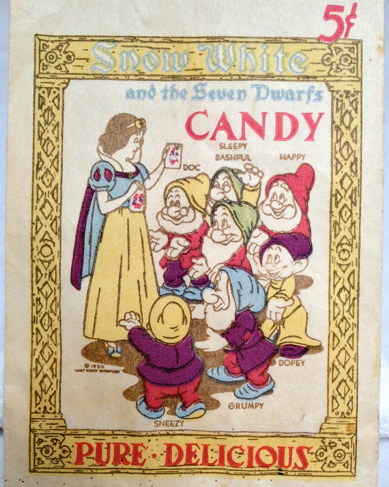 Filmic Light - Snow White Archive: Vintage Snow White Candy Bag