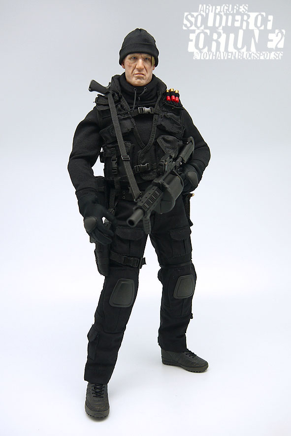 toyhaven: Expendables Gunner Jensen (Dolph Lungren) 12" Figure - Art ...