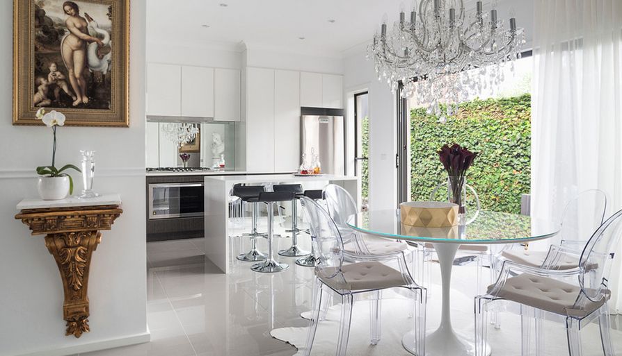 NURU THE LIGHT: SEE THROUGH CHAIR!S,I LÖVE THEM!!!