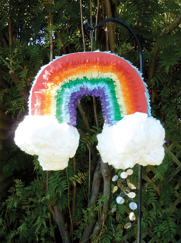 Juliana regala y decora: Piñatas divertidas