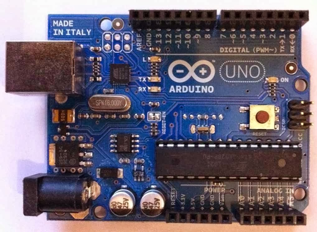 Arduino UNO mit dem Fritzing StarterKit | DigitalMedia etc.