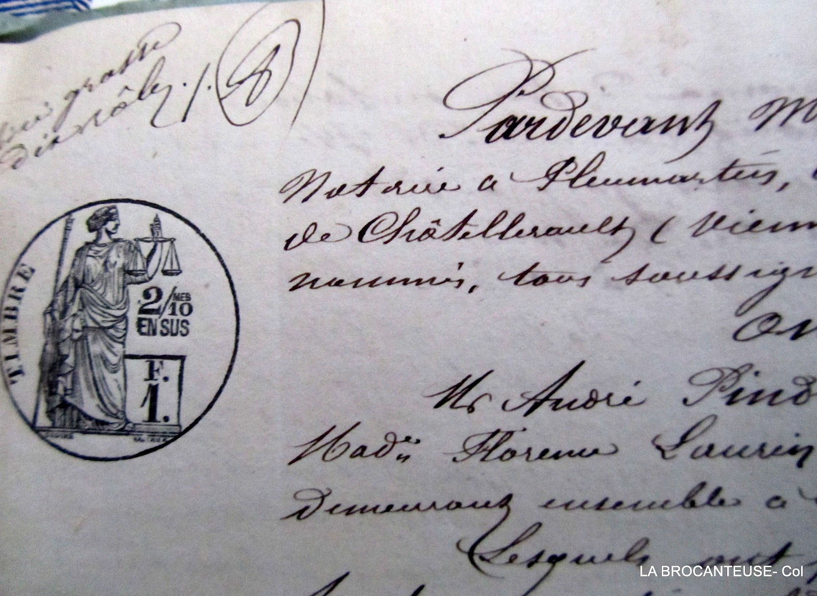 la Brocanteuse: old Script