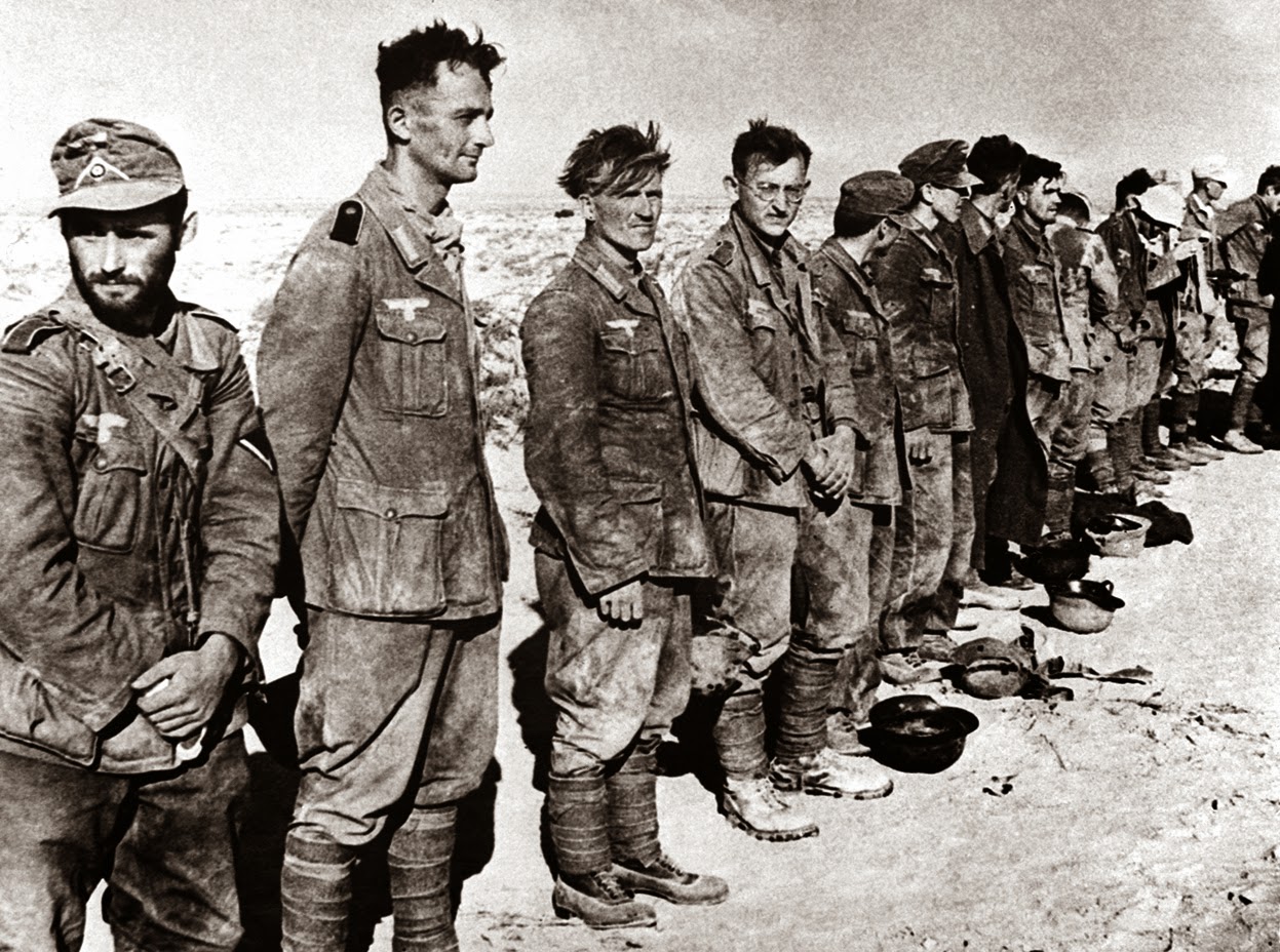 NAZI JERMAN: Foto Tawanan Perang Jerman
