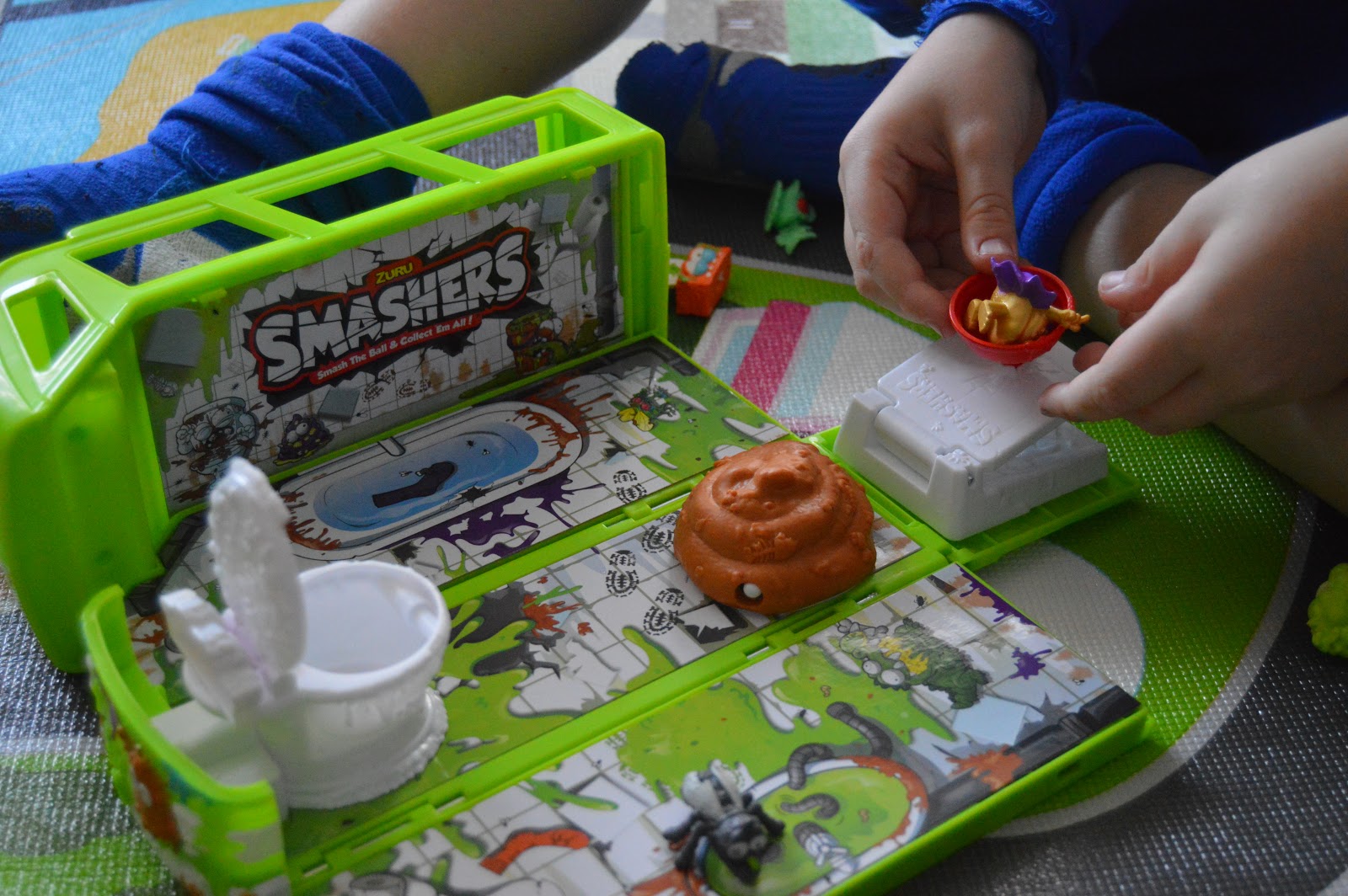 Playdays and Runways: Review | Zuru Smashers Series 2