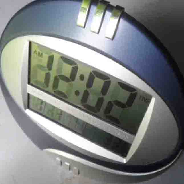 Jual aneka barang: jam digital kenko KK-3885 LCD wall clock