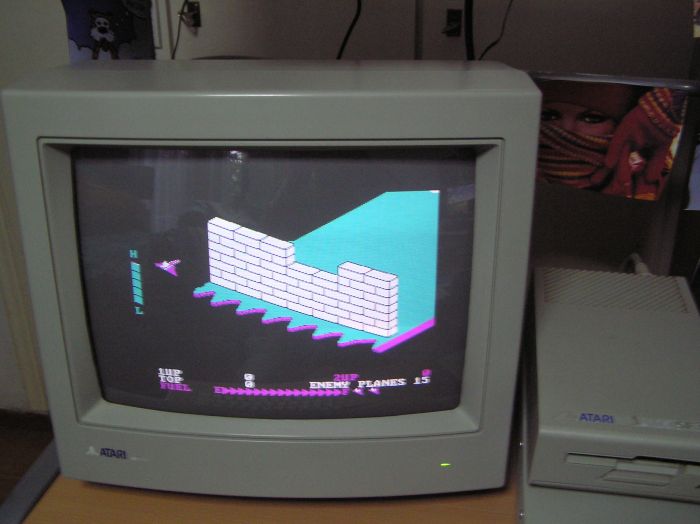 Turrican - Blog: Κουβεντούλα περί Atari ST, IBM PC και PC-Ditto. O ...