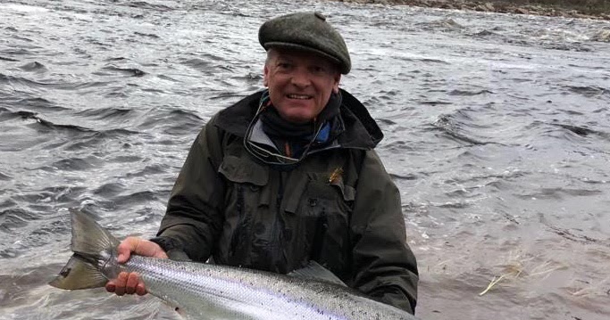 Roxtons Yokanga Blog: Gremikha Camp, 2-9 June