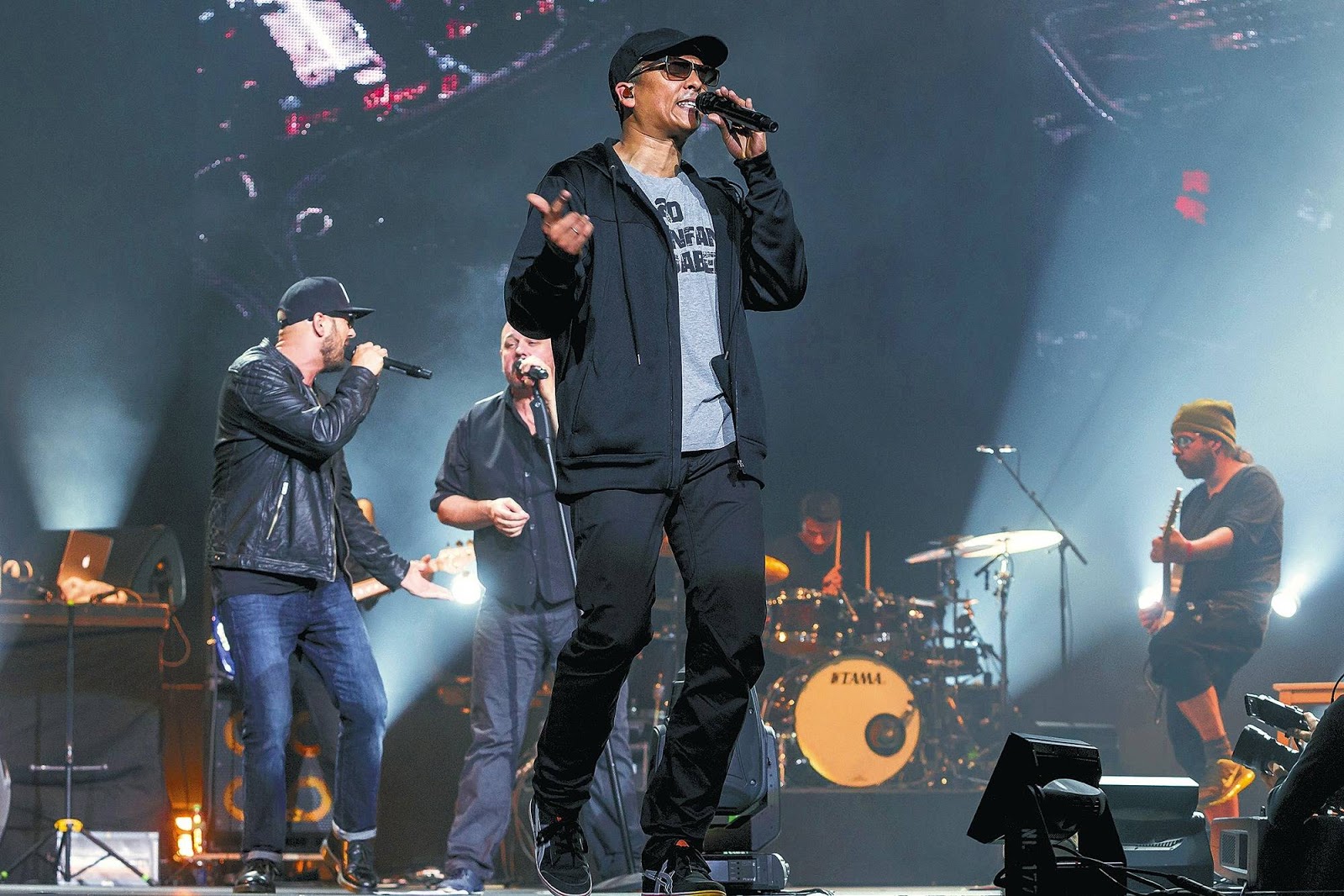 Bilder Zu Xavier Naidoo Und Seine Frau