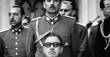 El Kontrainformador: A UNA DÉCADA DE LA MUERTE DE PINOCHET