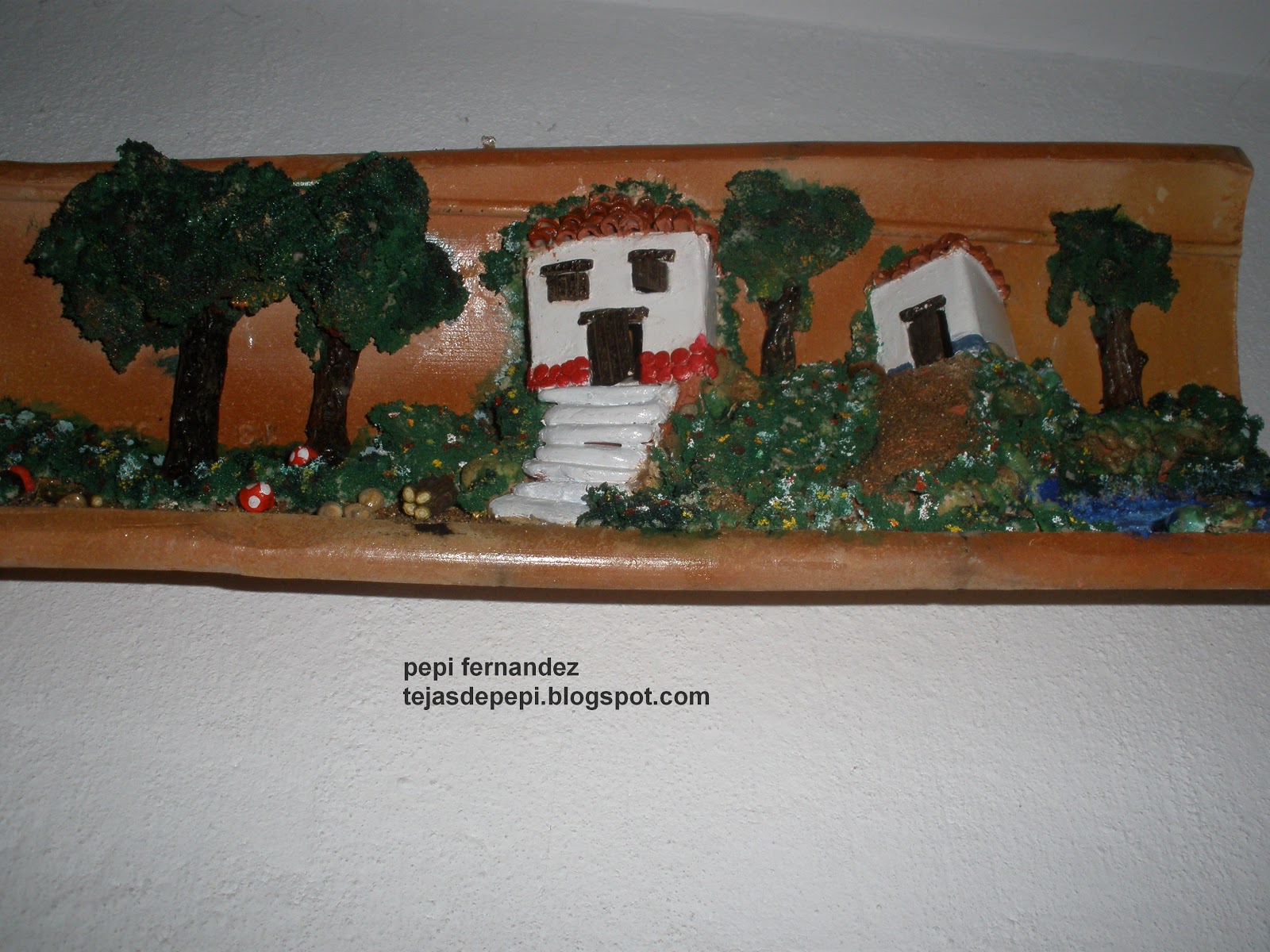 tejas y manualidades de pepi: TEJAS EN RELIEVE