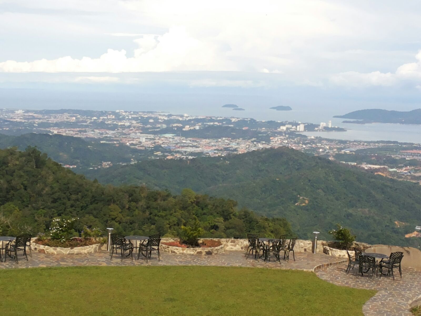 TRAVEL AND LEISURE IN BORNEO: KOKOL IN HEAVEN: A View to Kill (Time ...