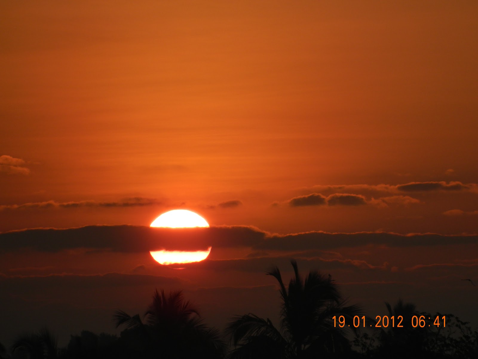 THE GREAT INDIAN CRICKET CAPTAINS: PHOTOS - NATURAL SCENE OF SUN RAISE