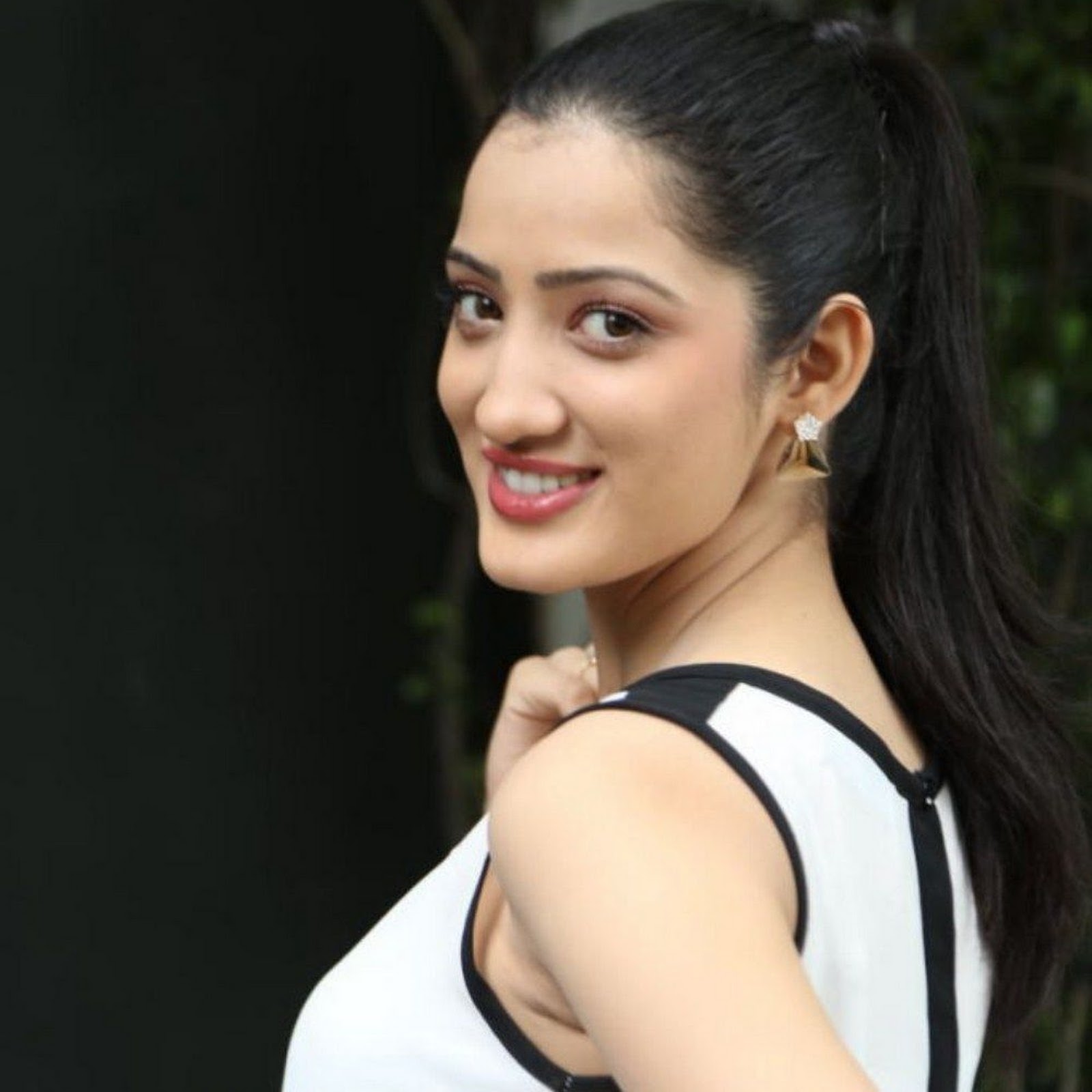 Richa Panai Images at Hiya Designer Jewellery Expo in Hyderabad ...