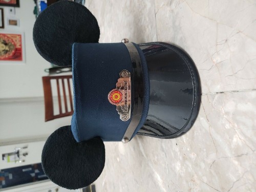 Walt Disney Conductor Hat Mickey Mouse Ears Disneyland Souvenir Red Car ...
