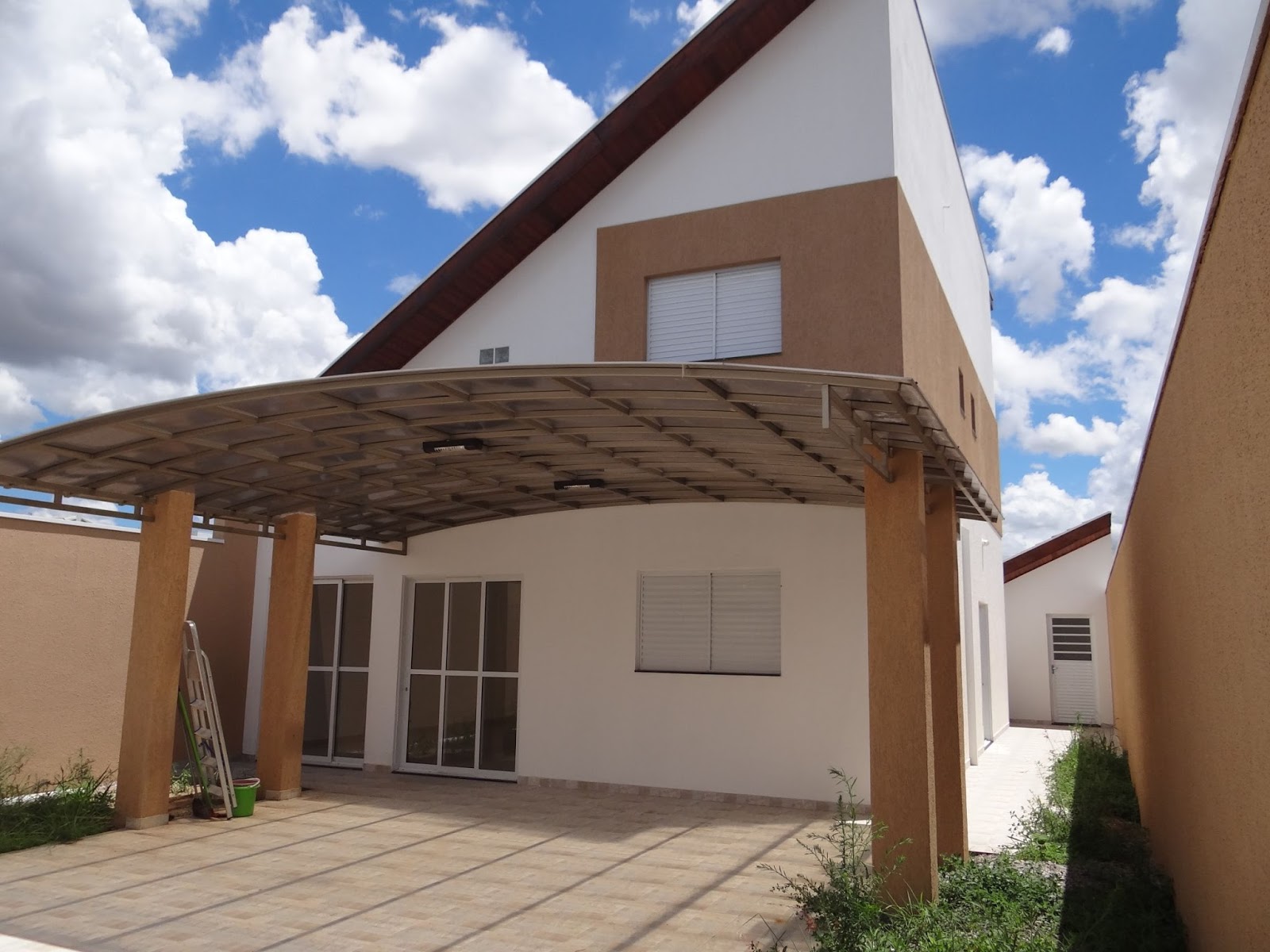 Casa no Villa Branca em Jacareí: Fotos externas da casa terminada