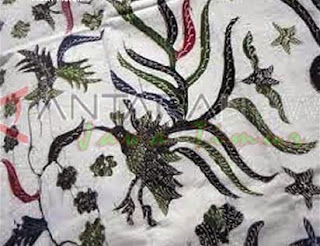 Makna dan Filosofi Motif Batik Merak:RAGAM BATIK INDONESIA BESERTA ...