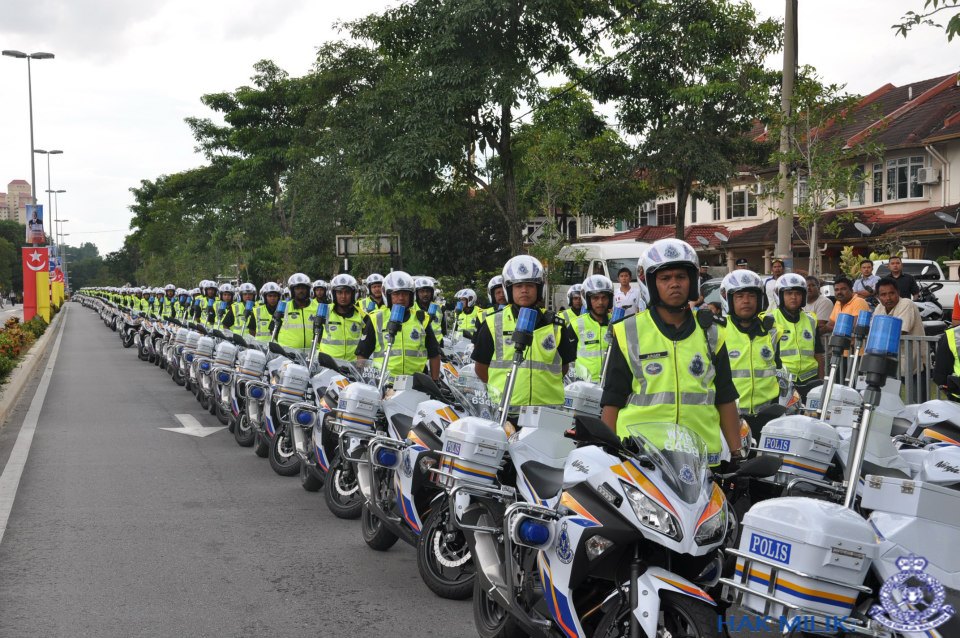 Perdana Menteri merasmikan Unit Rondaan Bermotosikal (URB) PDRM ...