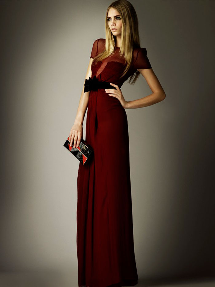 Smartologie: Burberry Pre-Fall 2012 Collection - Model: Cara Delevingne