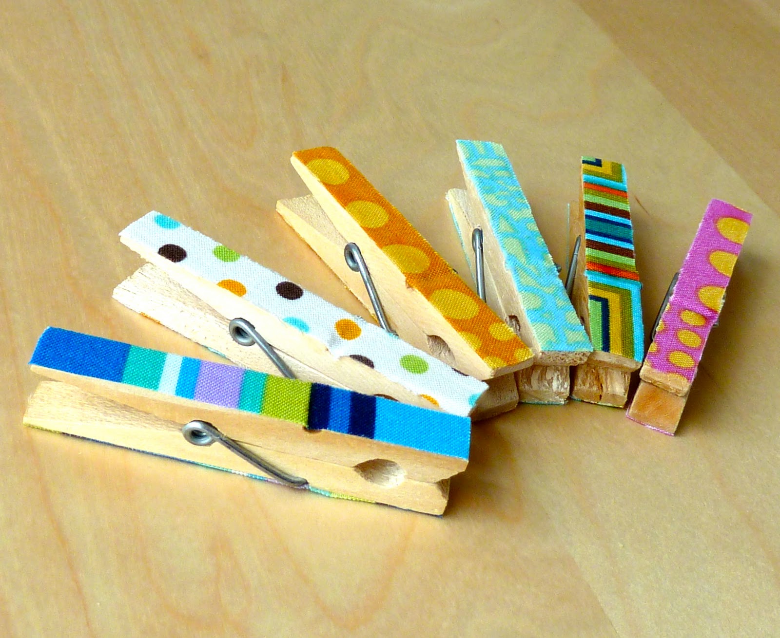 marabara: Tutorial: decorated clothespins