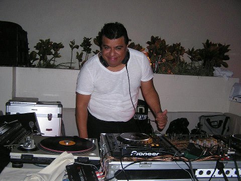 Dj's Unidos Por La Musica: EN CABINA DJ LUIS ORTEGA V