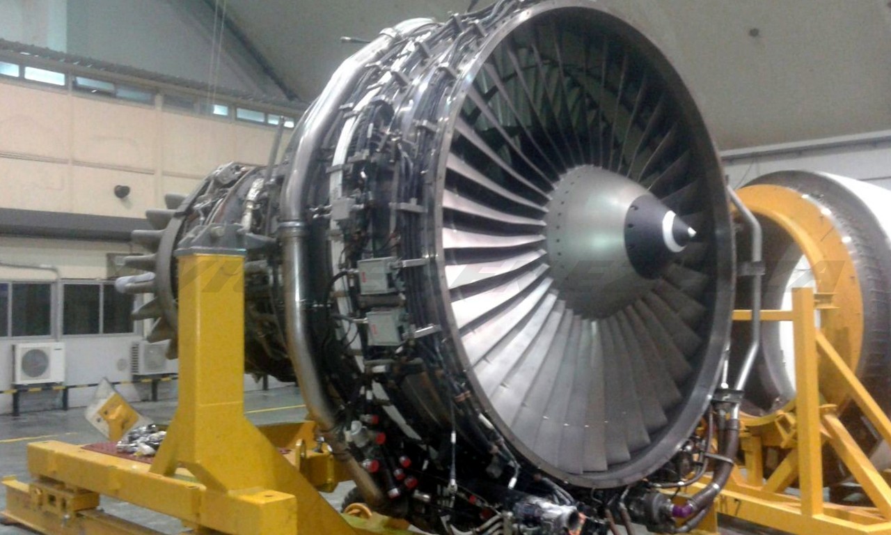 AVIONES en EZEIZA: Motor CFM International CFM56