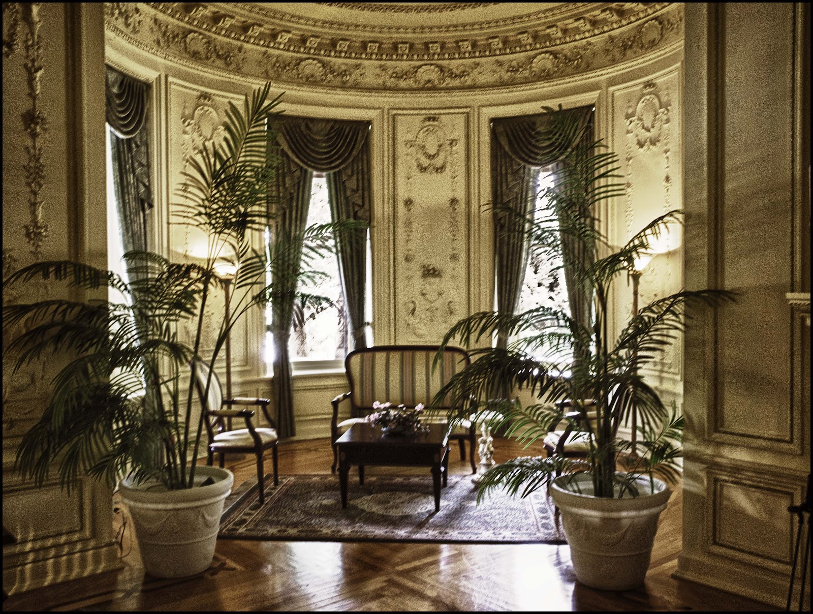 A Castle in the Thousand Islands: The rooms of the First and Second Floor