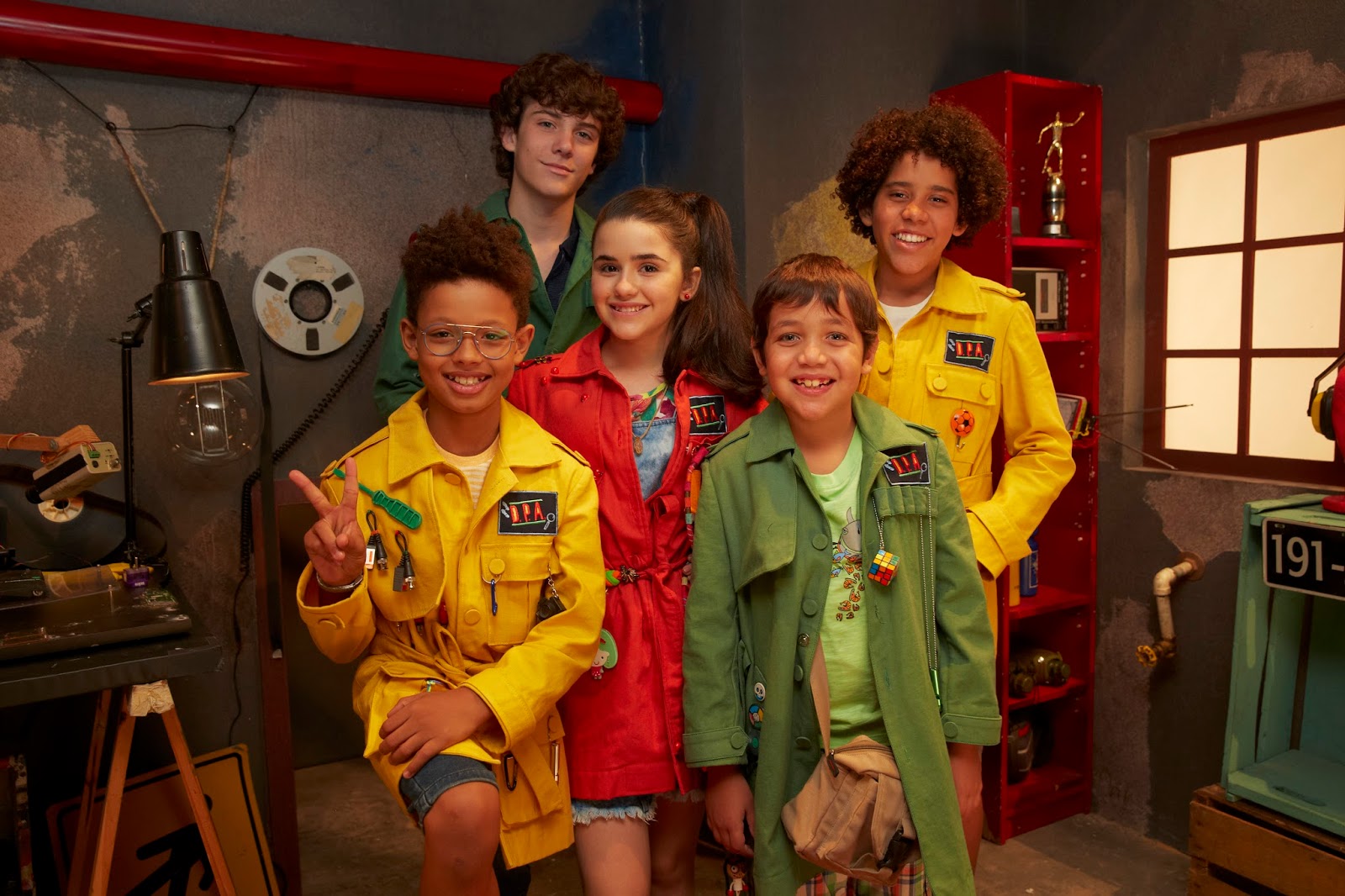 Detetives Do Prédio Azul Elenco