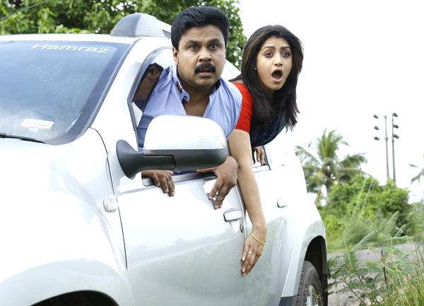 Janapriya Nayakan Dileep and Mamta Mohandas in Two Countries - Photohub