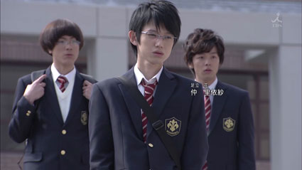 좋아하는 영화: ХУЛИГАН И ОЧКАСТАЯ [2010] / YANKEE-KUN TO MEGANE-CHAN ...