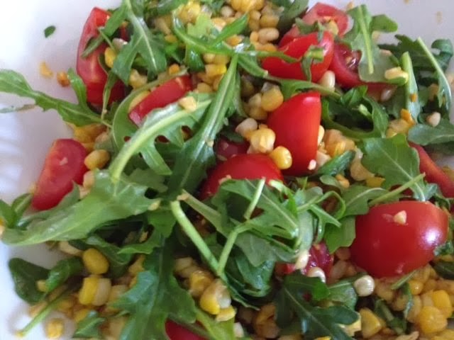 Gourmandises & Cie...: Salade tomates et maïs grillé