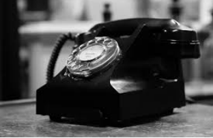 VoIP Phones vs. Conventional Phones: Which Is Better?