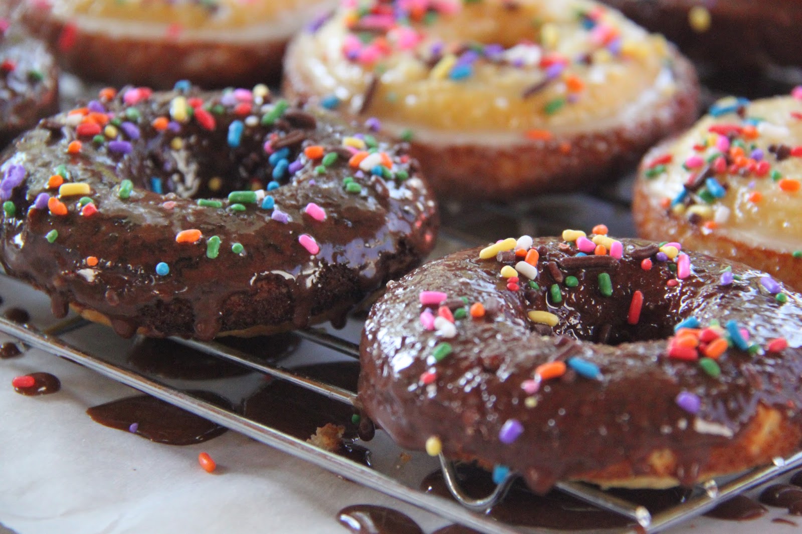 RECIPE: Gluten Free Baked Donuts - Smashed Peas & Carrots