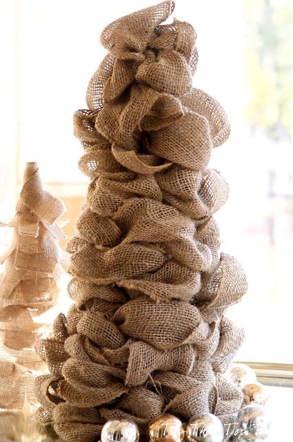 Mamaw's Place: Tomato Cage Trees