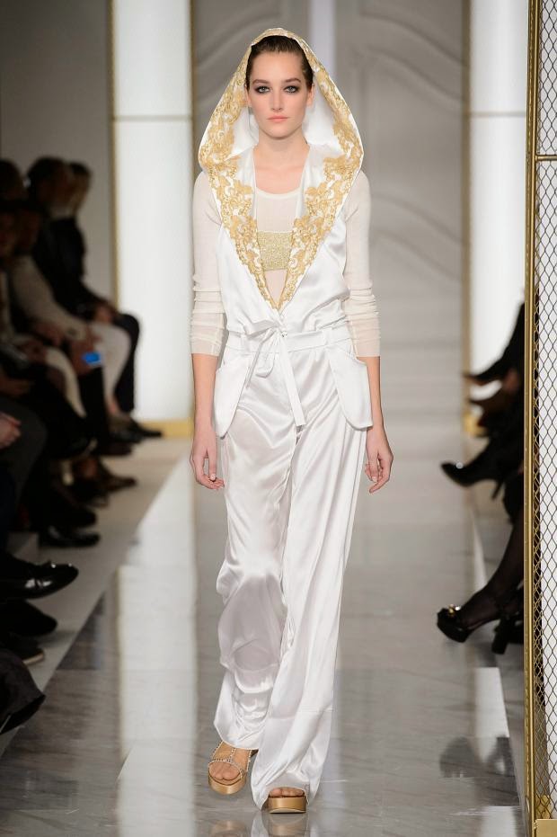 ANDREA JANKE Finest Accessories: LA PERLA Atelier 2015 Haute Couture