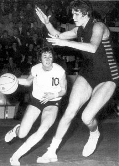 FAUZAN's BLOG: Wanita-wanita tertinggi di dunia