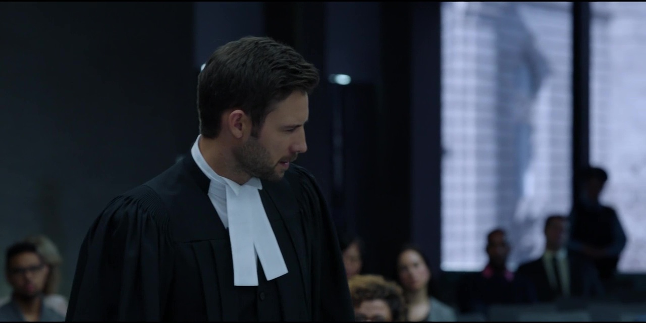 ausCAPS: Steve Lund shirtless in Street Legal 1-06 "Leap"