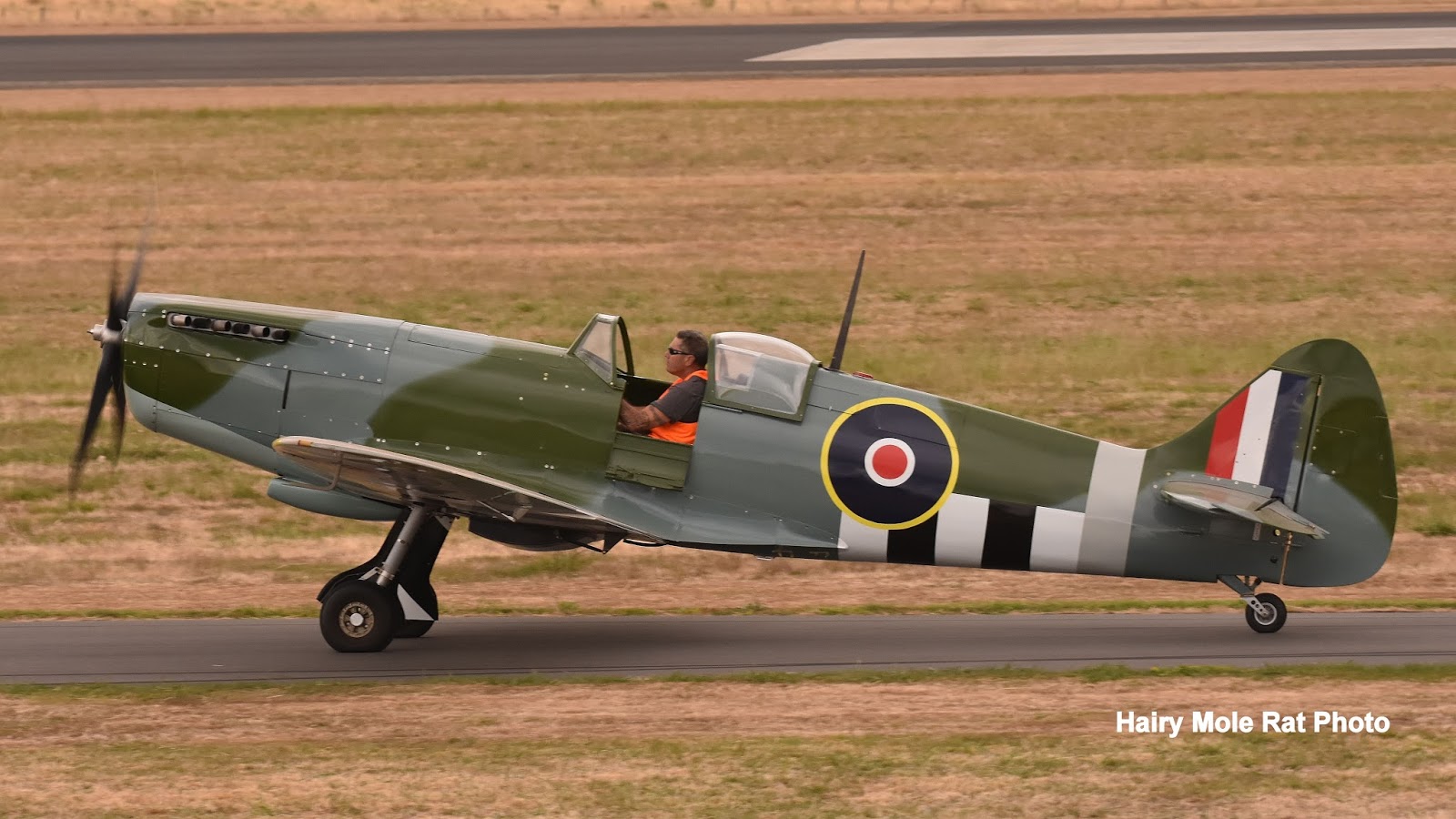 NZ Civil Aircraft: Jurca Spitfire at Classics of the Sky, Tauranga