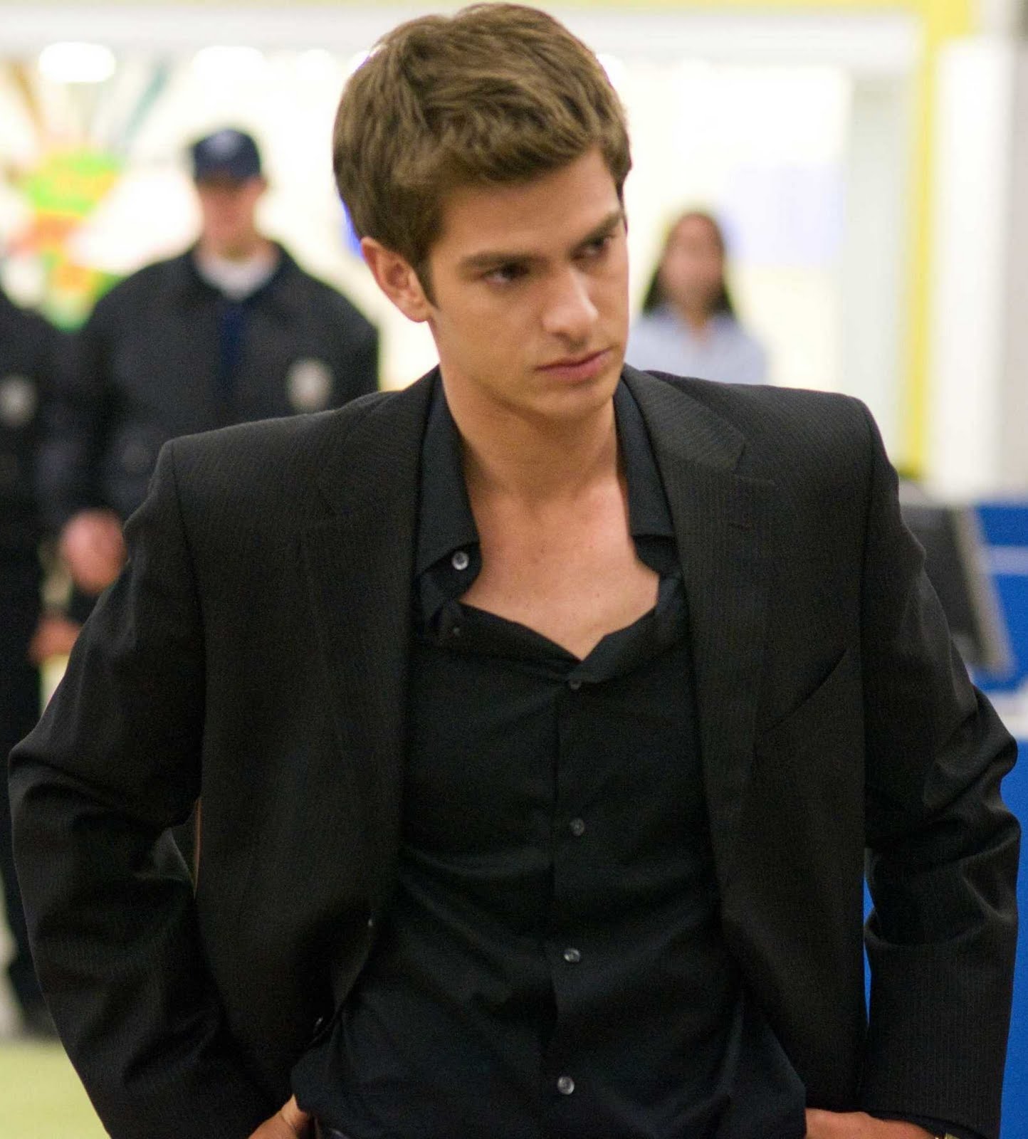 Andrew Garfield New-Fresh HD Wallpapers 2012 | Wallpapers World