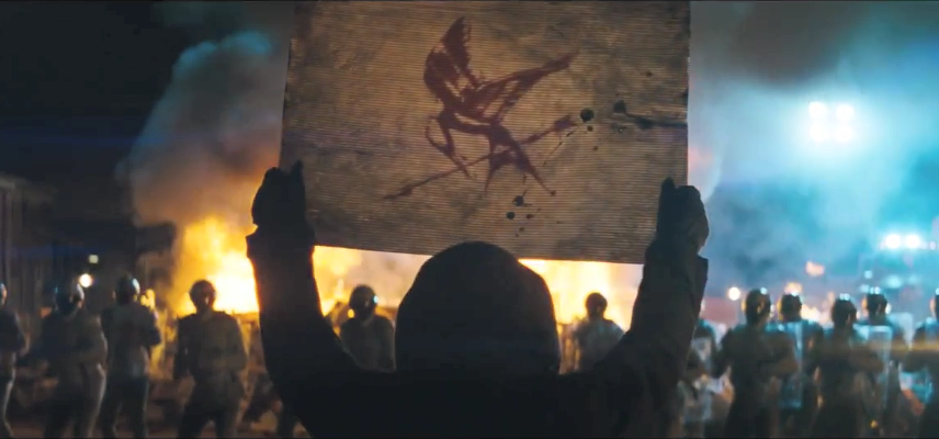 Chronicler's Company Pictures: Trailer reviews - The Hunger Games ...