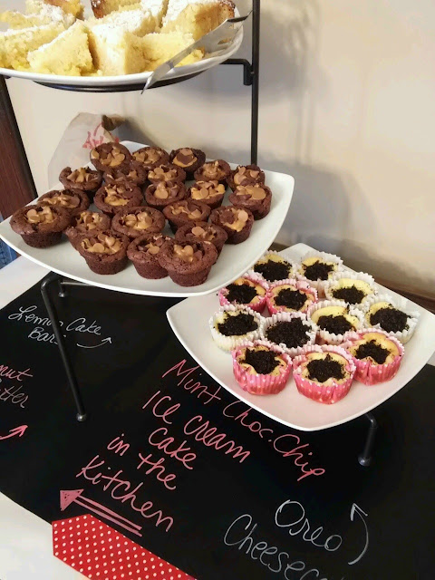 Forever Decorating!: Fun Chalkboard Buffet Runner