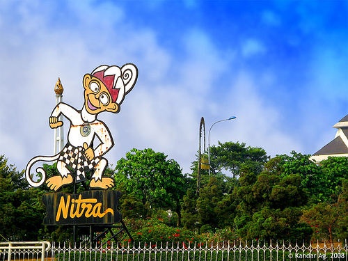 Taman Mini Indonesia Indah(TMII) di Jakarta: Logo dan Maskot
